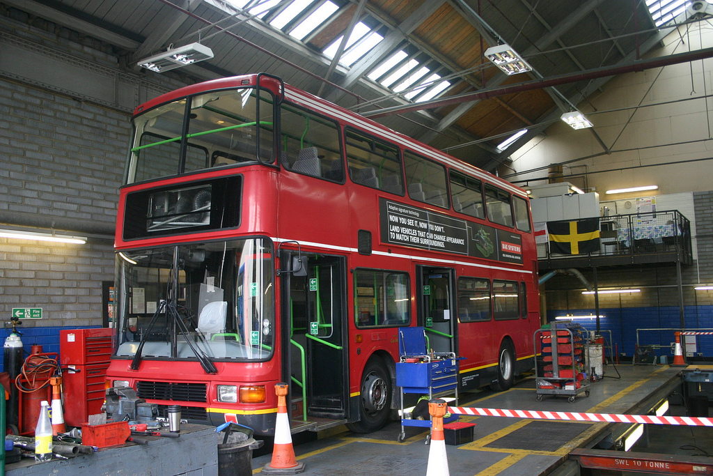 The Circle of London : Latest Buses at the Trim... February 20th 2011