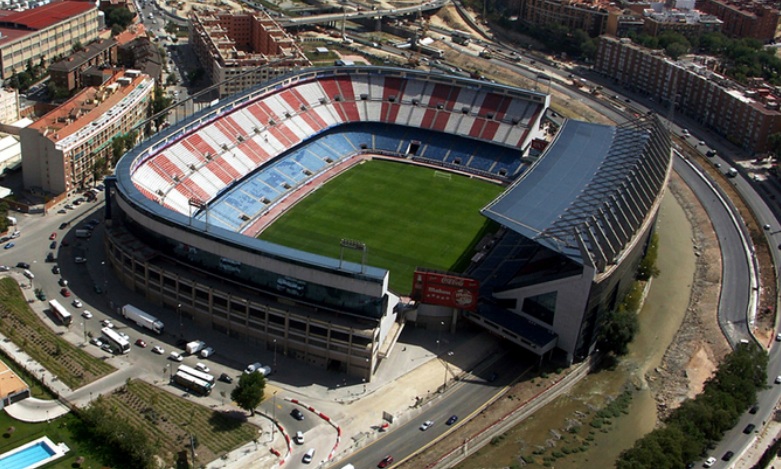 Estadios de Fútbol en España: Madrid - Estadio Vicente Calderón
