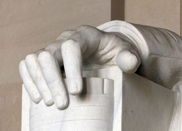 The Portrait Gallery: Abraham Lincoln