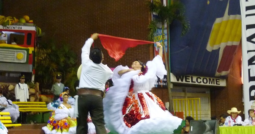 Comida Y Trajes Tipicos De Saldaña Tolima : Bailes tipicos de saldaña ...