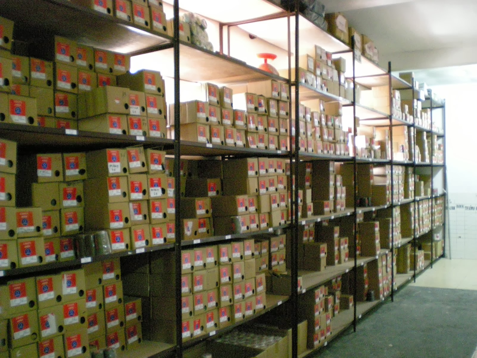 Menata Barang Di Ruang Yang Sempit ~ PT.E-TALENTA