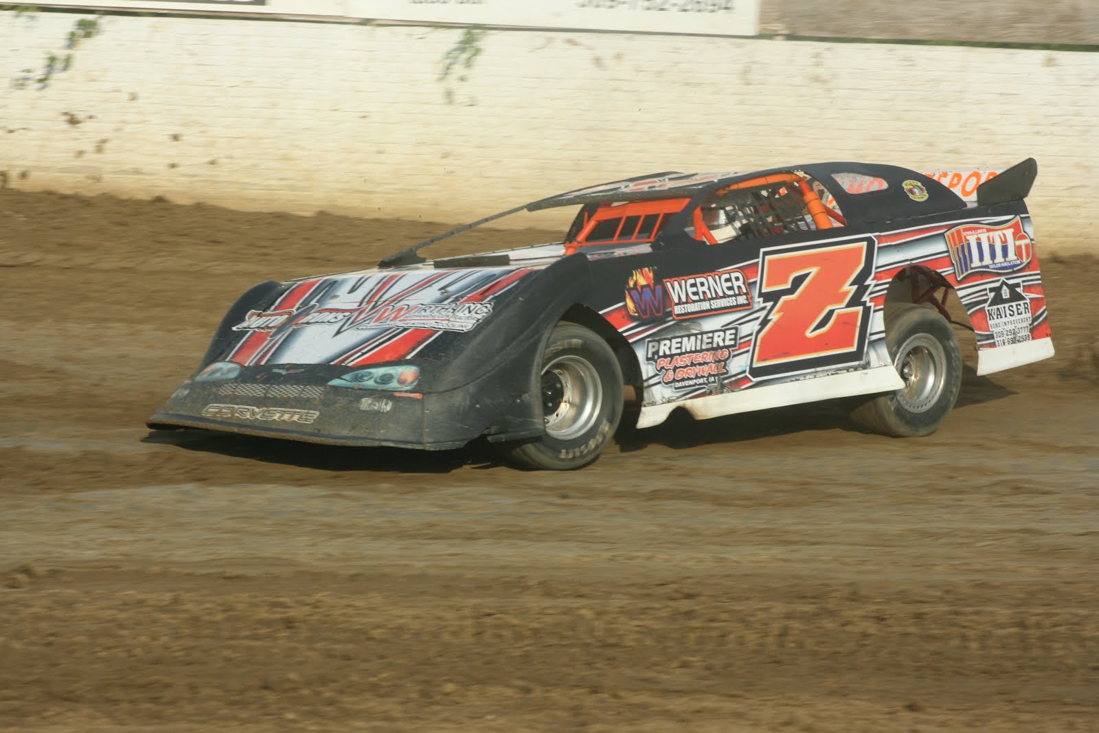 Midwest Racing News: Zemo Jr. and Bull Make Last Lap Passes to Win at ...