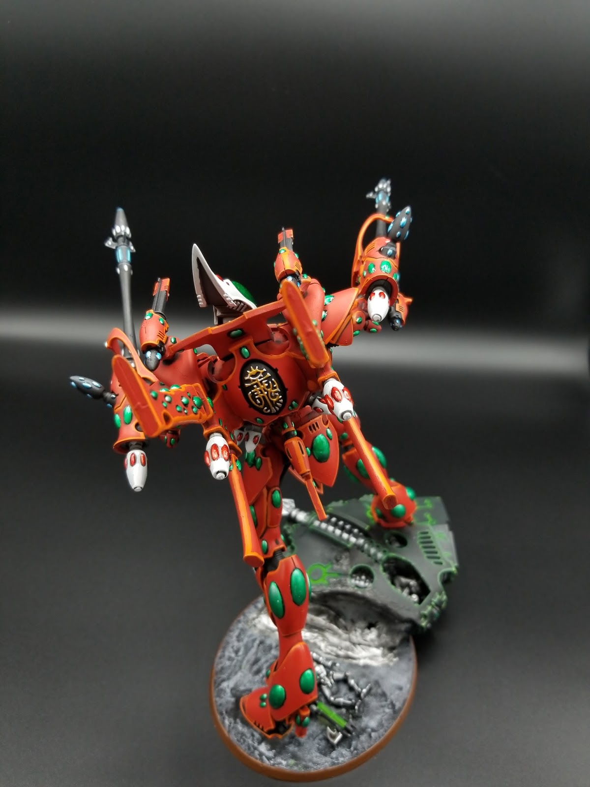 Tigurius's Omnis Arcanum Models: Saim Hann WraightKnight COMPLETED!!!