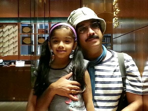 South Indian Actor Vineeth Family Photos | Real-Life Photos