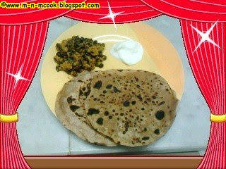 Munna & Mittoo's Kitchen Chronicles..: Gobhi ke Parathey