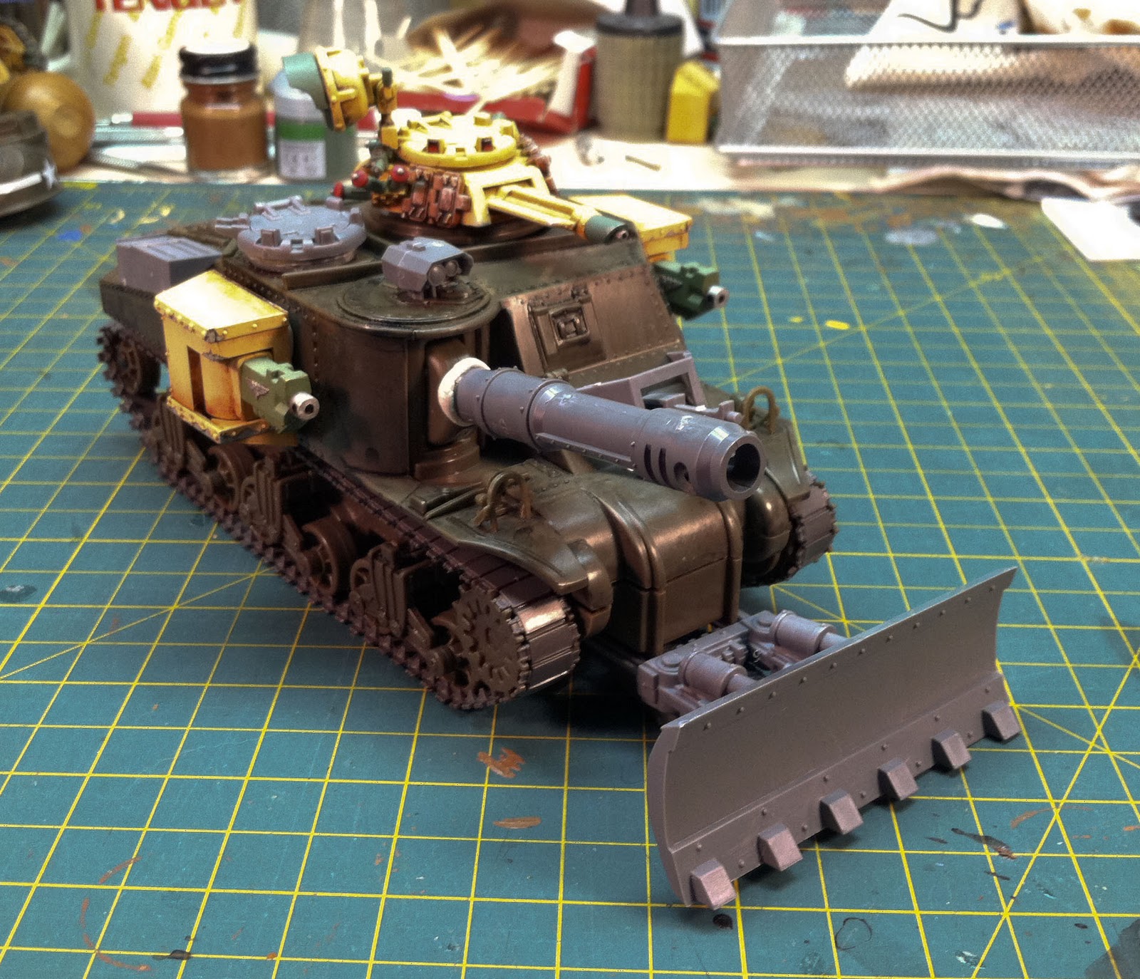 The Back 40K: The 'Leegranticus' Tank Destroyer