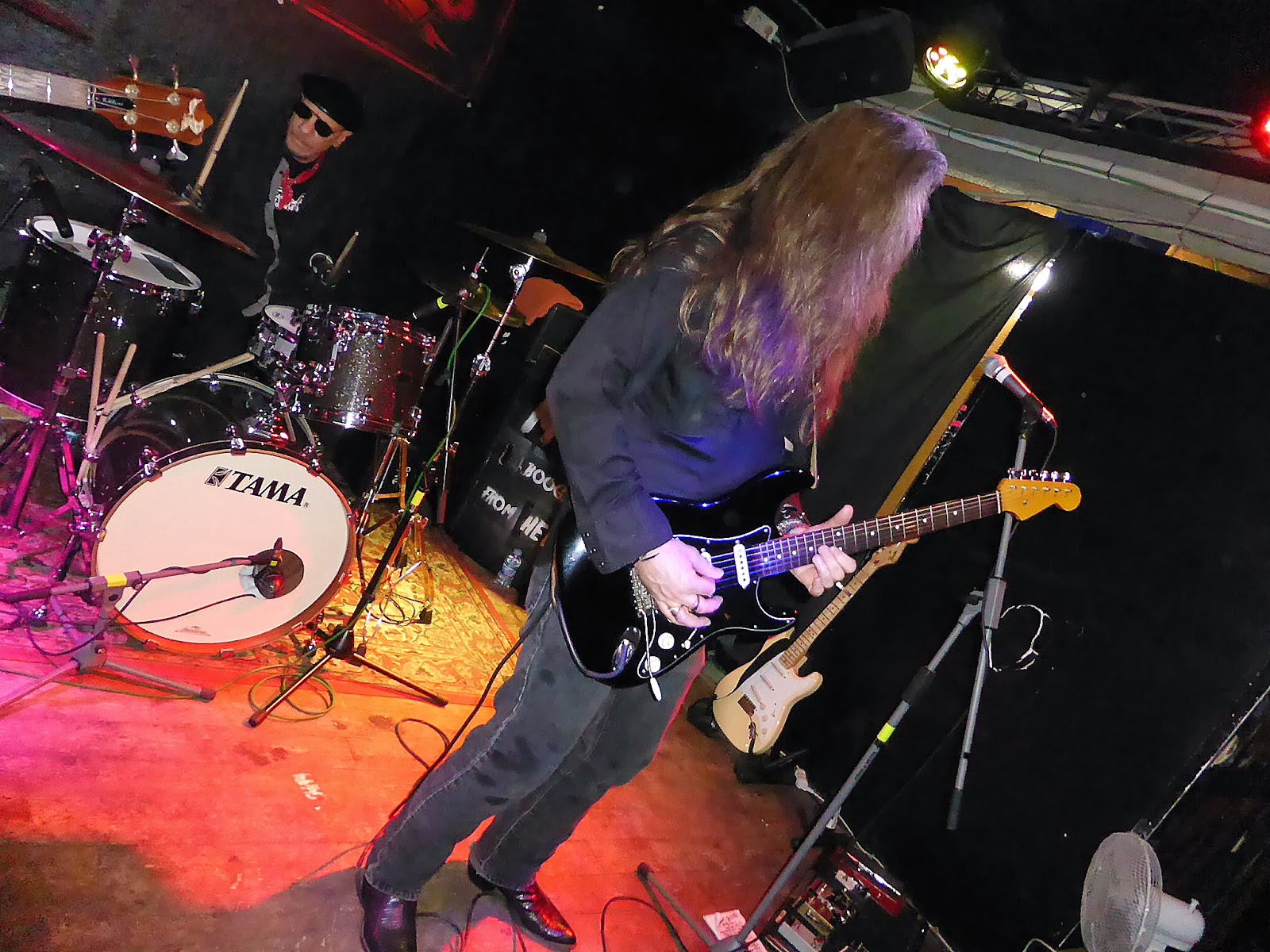 H M F A E : MICHAEL KATON