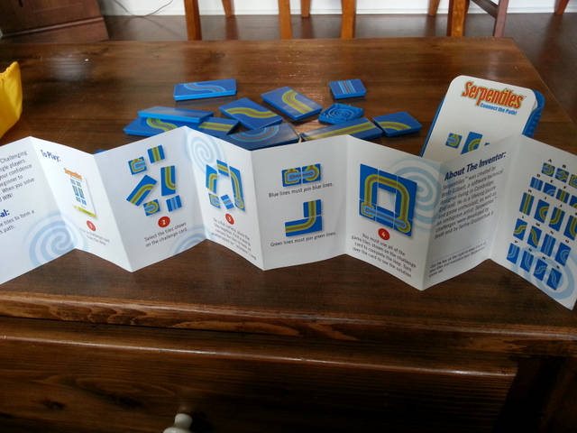 The Puzzle Den: Serpentiles from Thinkfun