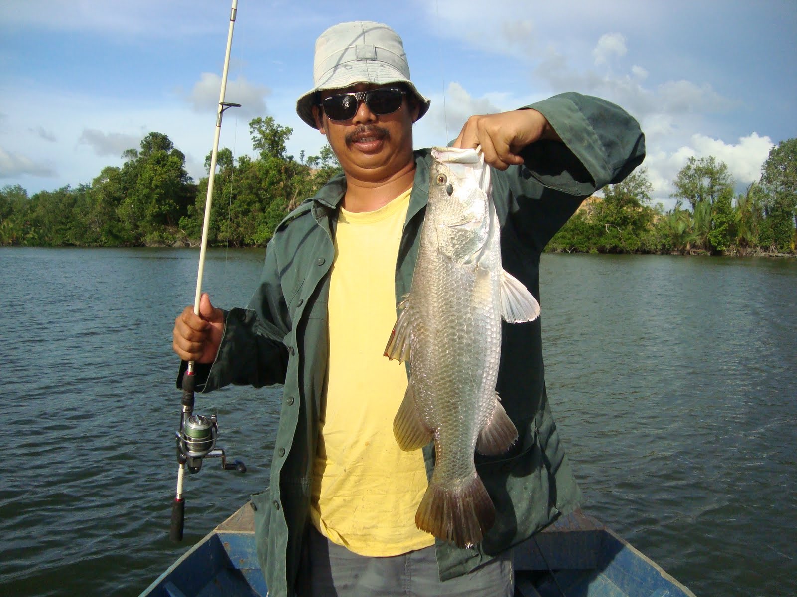 Mancing Sampai Pengsan: SELUNSUNG MUARA GUM-GUM (Lesen selunsung tahun ini)