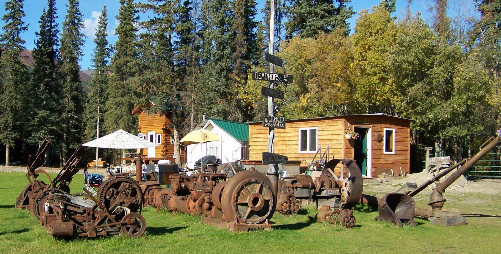 Charlie and Mary's Alaska Adventures: Adventures in Wiseman, Alaska