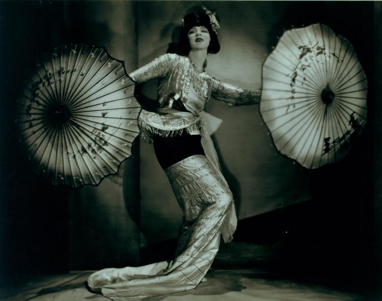 Modern Dance Pioneer: 39 Stunning Vintage Photos of Ruth St. Denis in ...