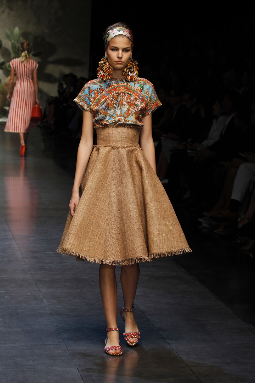 All Over Sequin: Wicker clothes, ropa de mimbre y saco, ¿tendencia 2013?