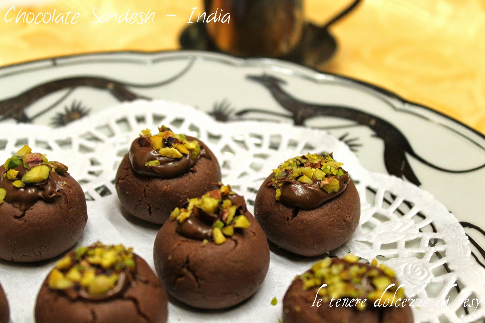 le tenere dolcezze di resy: Chocolate Sandesh - tartufi al cacao con ...