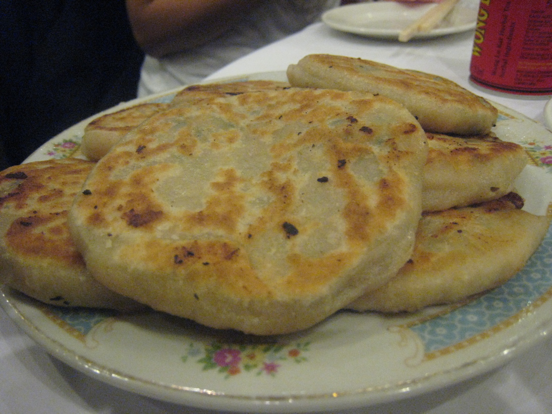 DUMPLING GIRL AND CHEESECAKE BOY: Good Luck Chinese Restaurant, Enfield
