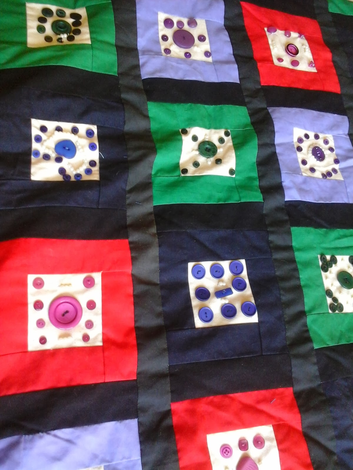 Wishful thinking: Finished Buttons Quilt