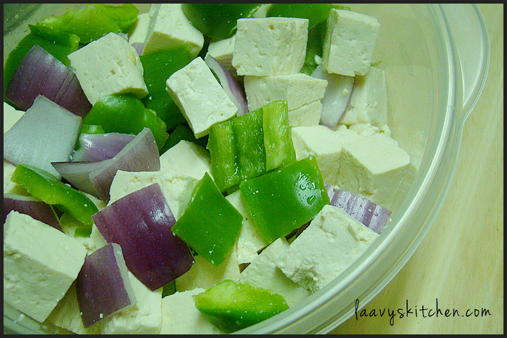 Laavy's Kitchen - A food blog by Laavy: Paneer Tikka - Oven roasted ...