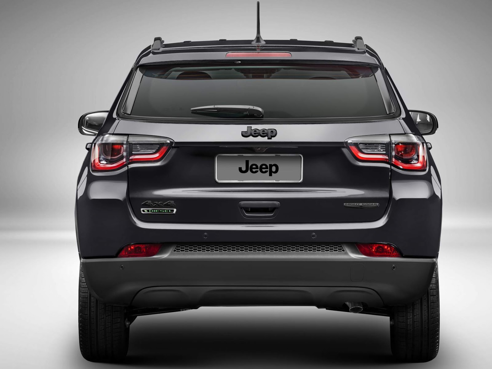 Jeep Compass 2018 Night Eagle: preço, consumo, detalhes