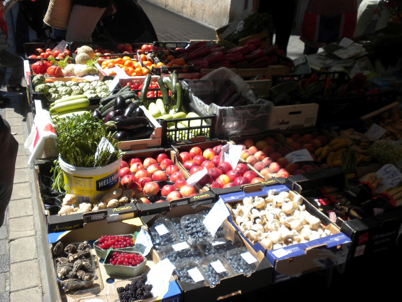 Fires i mercats a Girona | OCI A CATALUNYA