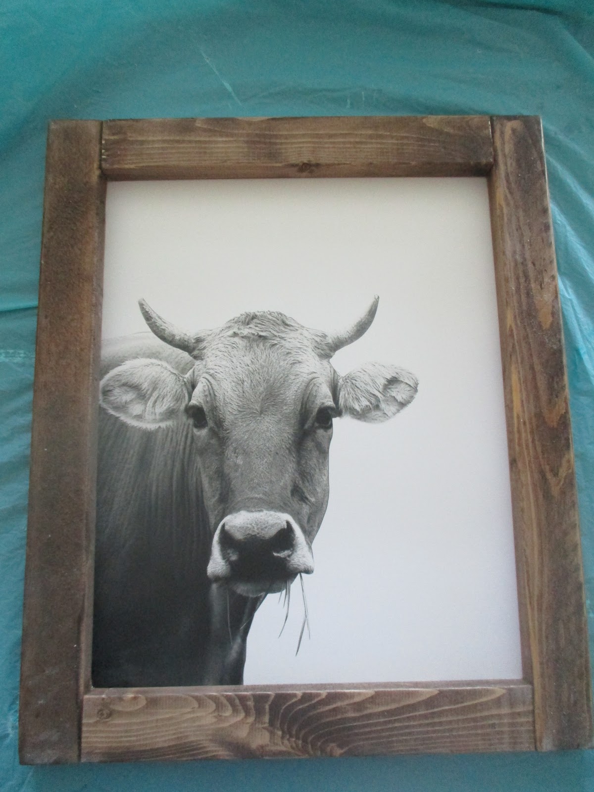 The Cozy Red Cottage: Farmhouse Frame Tutorial