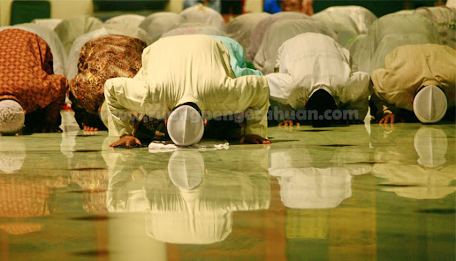 Pengertian Shalat, Syarat, dan Rukunnya Terlengkap - Ruang Pengetahuan