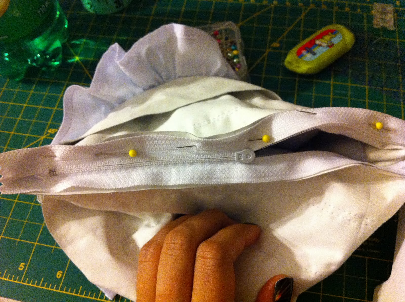 Randomly Taylor'd: Ruffle Purse *Tutorial*