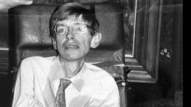 Oberhalb Thoth: O Legado de Stephen Hawking.