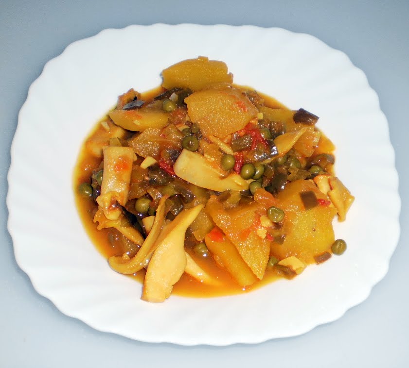 PAPAS CON CHOCO (sepia, jibia...)