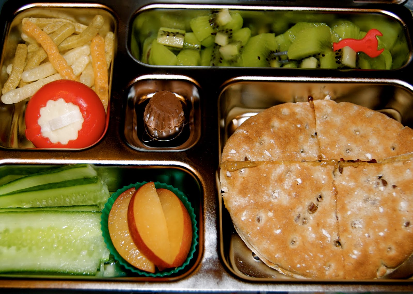 Mother Luncher: Monday Lunches in Planetbox