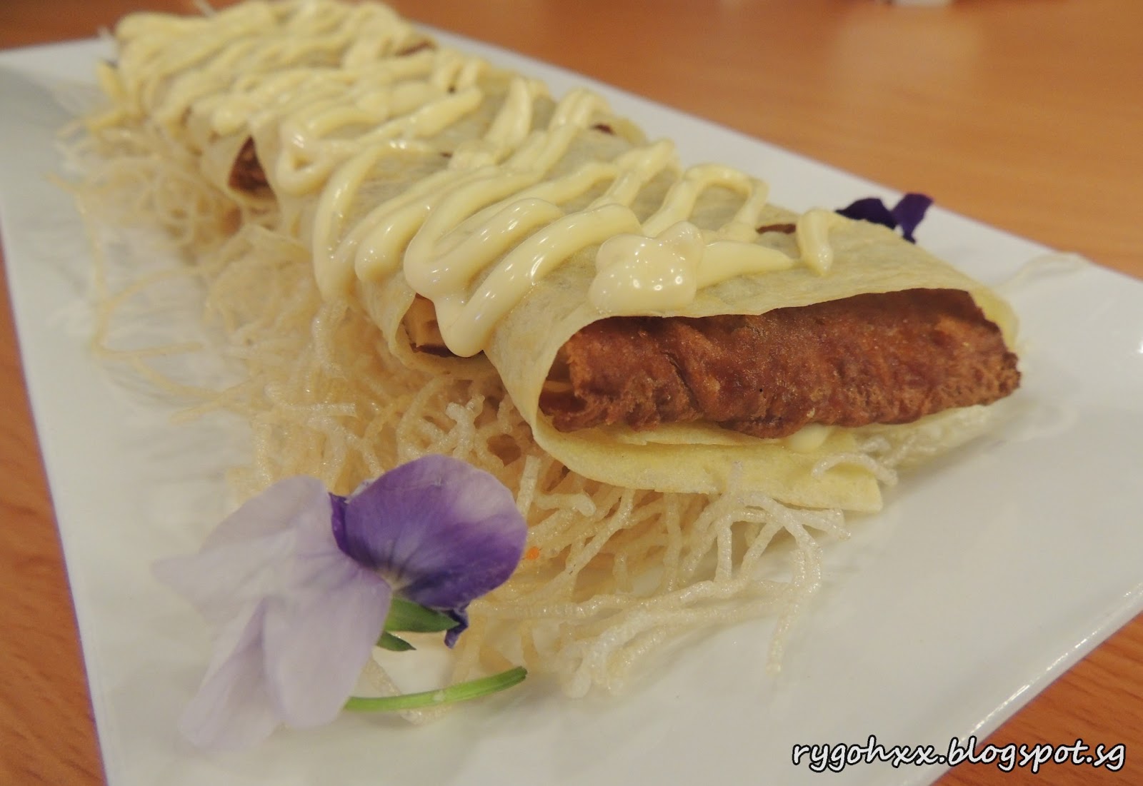 Wan He Lou - Signature Lobster Porridge - R.Y GOH