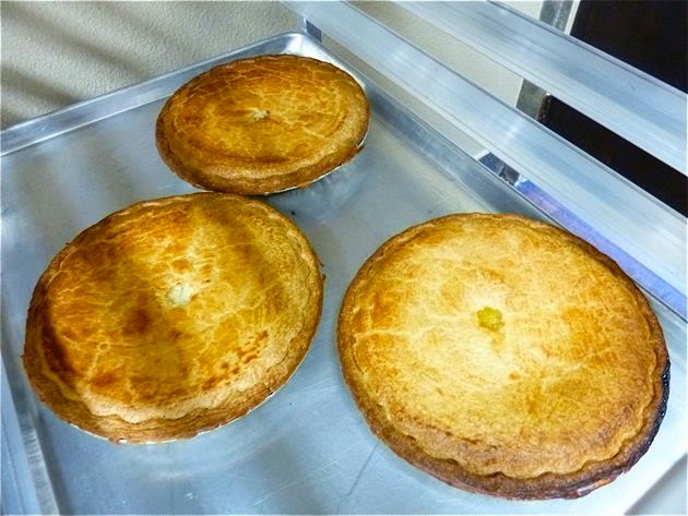Hawaii eats - Weekly Eater archive: Hawaiian Pie Co. returns to Hori ...