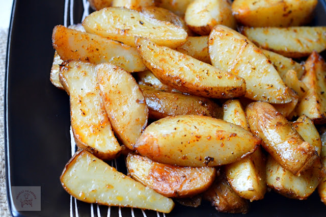 Cartofi wedges la slow cooker - CAIETUL CU RETETE