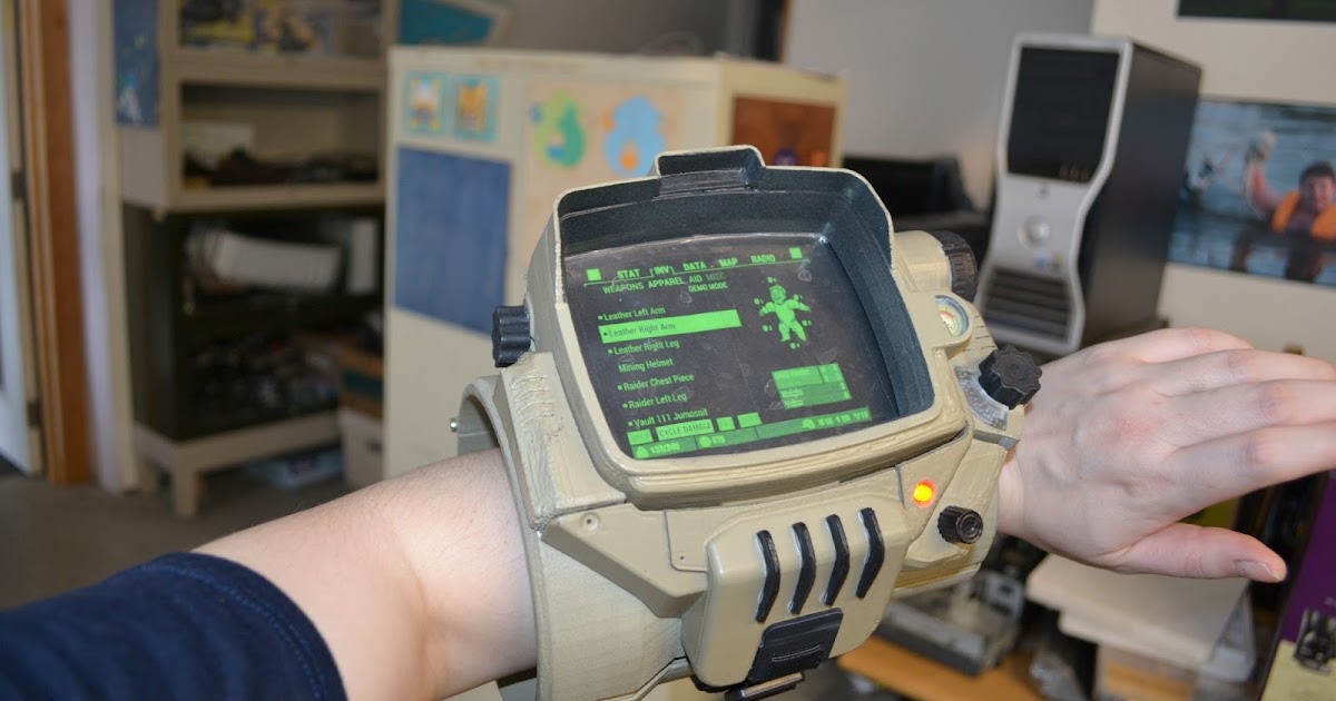Building Stuff, Makin' Friends: "Pip Girl" (3d printed Fallout 4 Pipboy)