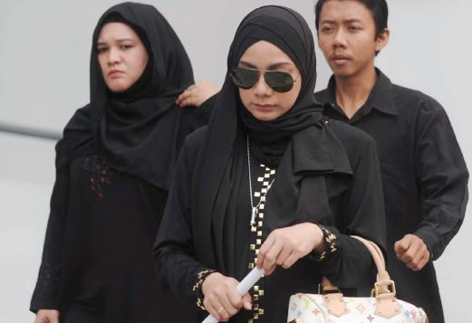 Respon Mengejutkan Zamarul Hisyam Setelah Adik Iparnya Linda Rafar ...