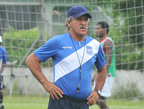 ANOTANDO FÚTBOL *: FÚTBOL EN ECUADOR