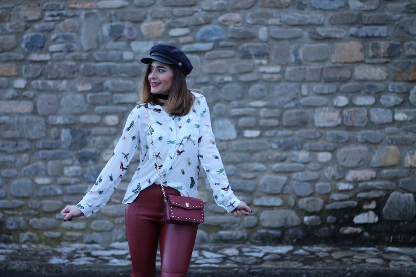 THE DREAM IS PARIS: How to wear burgundy lader pants