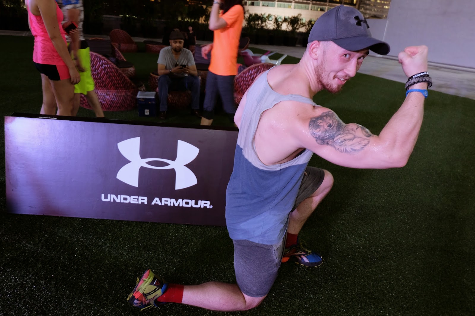 Kee Hua Chee Live!: PART 3----UNDER ARMOUR THE SEXY NEW SPORTSWEAR ...