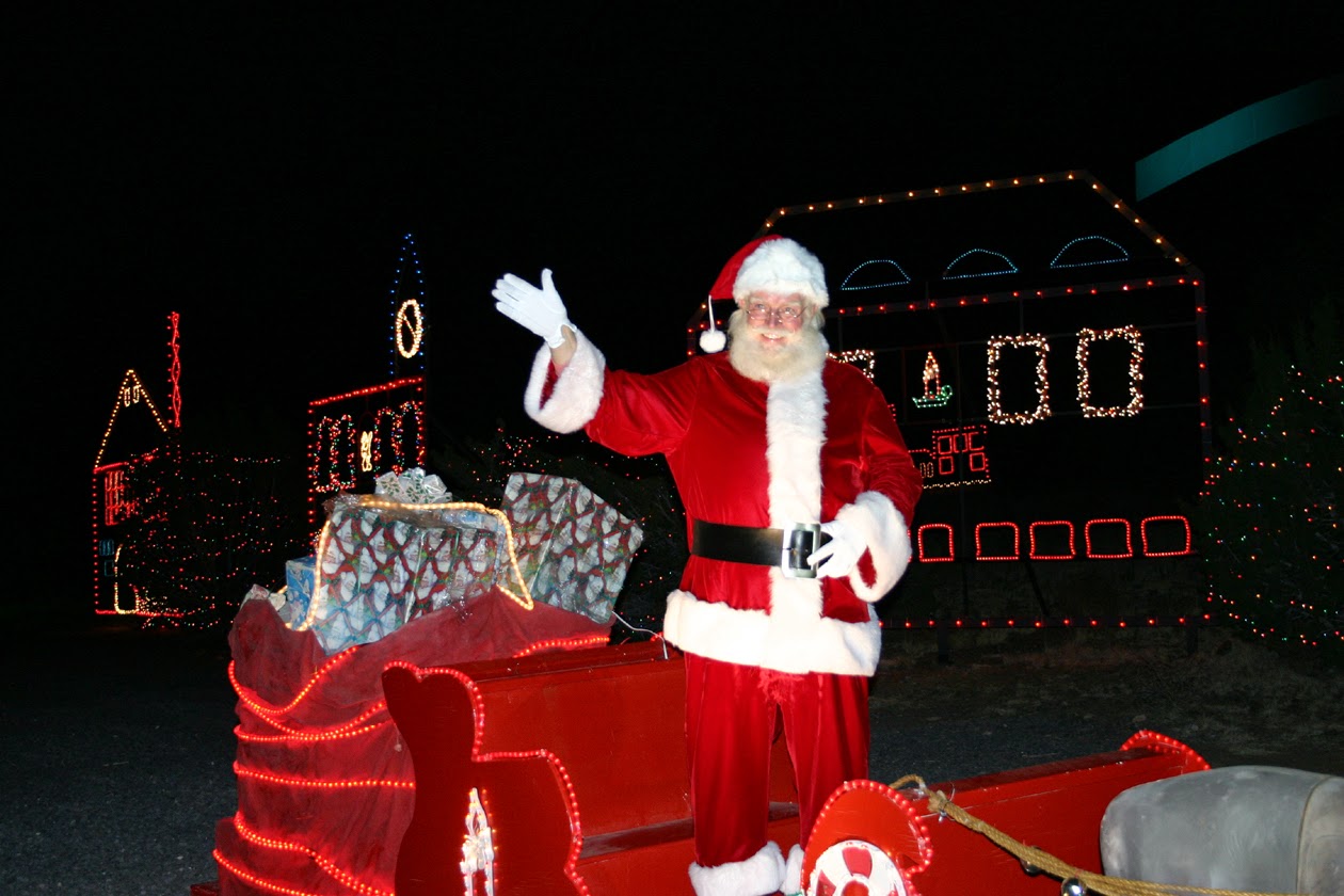 Sandra Scott's Travel Columns: Finding Santa in the North Pole