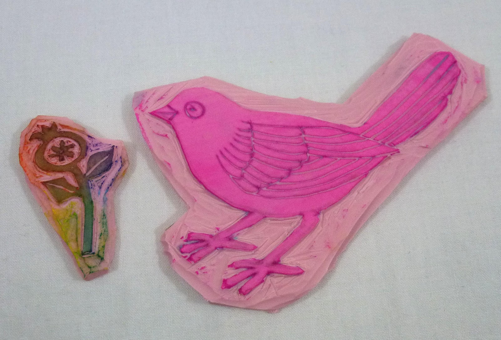 Leslie's Art and Sew: Hand-Carved Bird Stamp