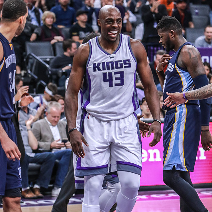 Only The Strong Survive: Kings cortan a Anthony Tolliver