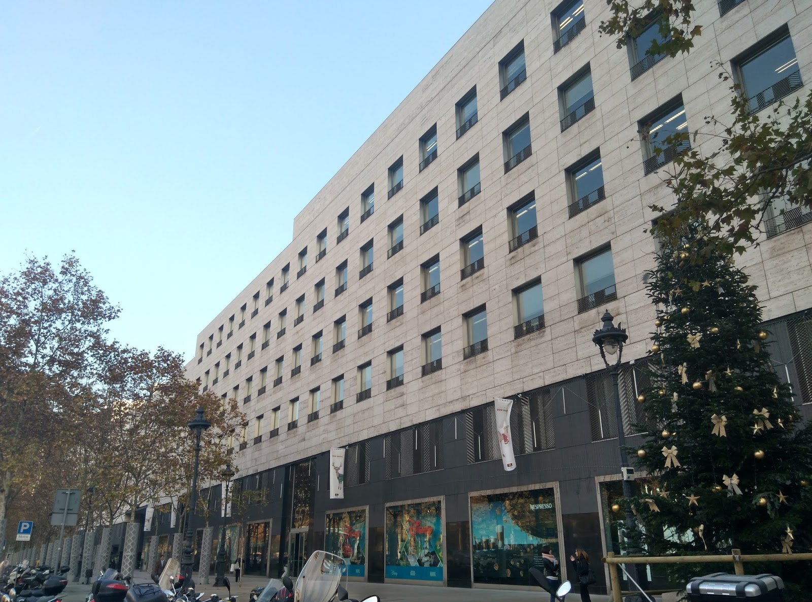 L'illa Diagonal | Beat The Design