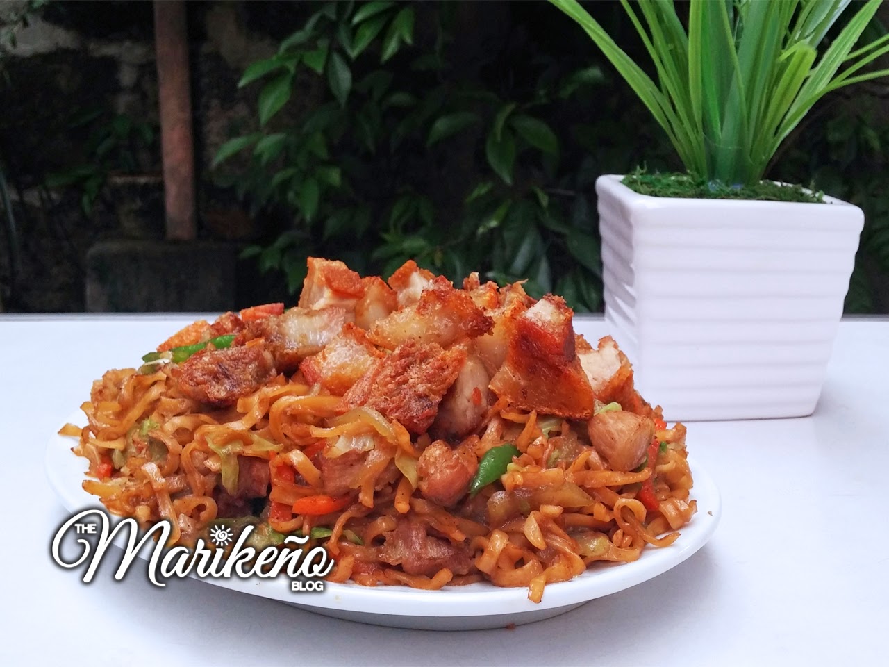 Salud's Panciteria ~ Marikeño