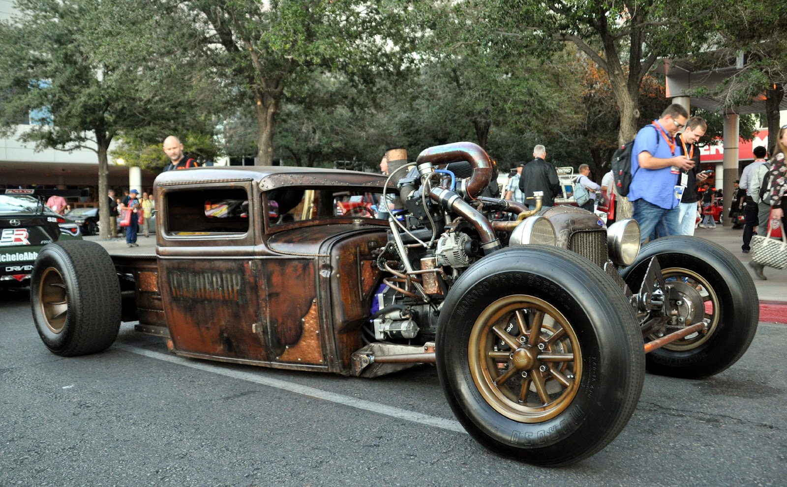 Just A Car Guy: Welder Up bought a couple rat rods to SEMA this year ...