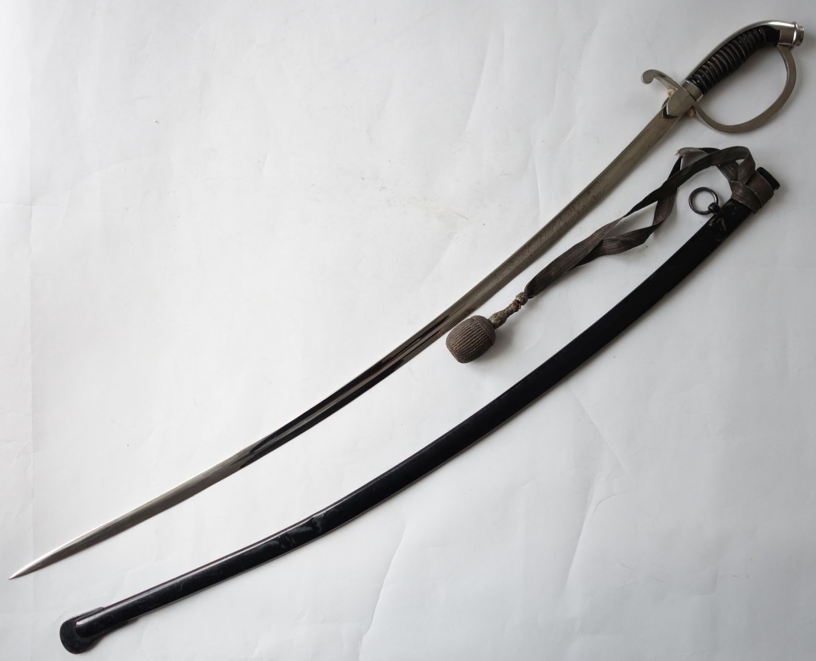 BR Militaria - WarCollector: Bavarian ww1 saber with ethed blade "In ...