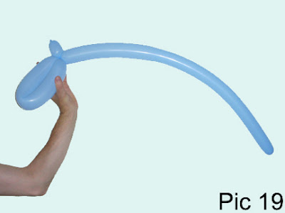 CLASSICAL: Balloon sword