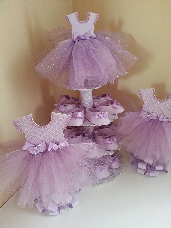 22 Hermosas ideas de cómo decorar manualidades con tul ~ cositasconmesh