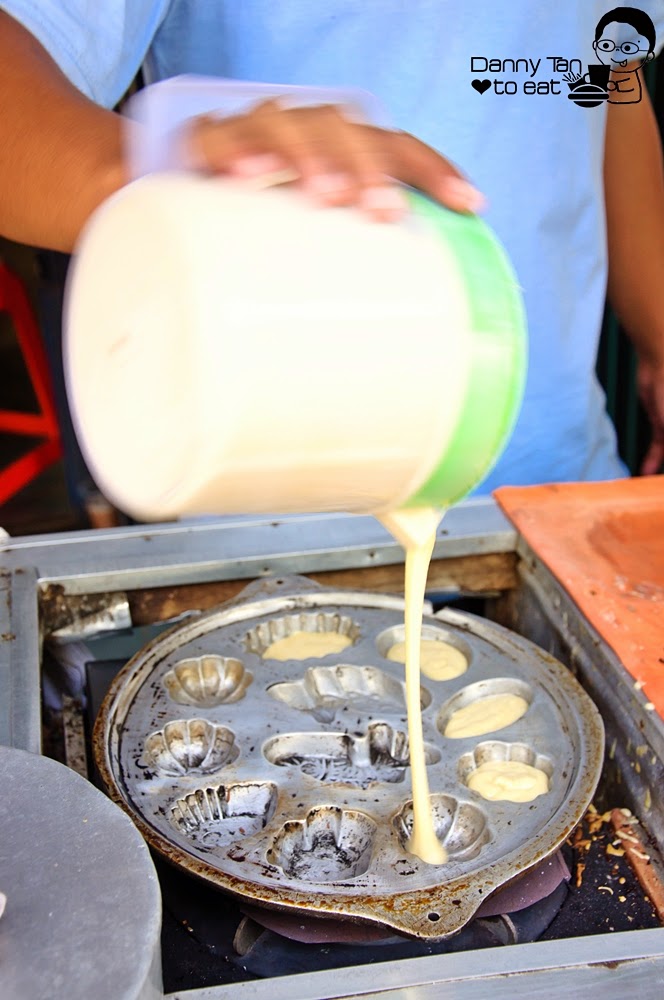 Kue Cubit and Kue Laba-Laba ~ DANNY LOVE TO EAT