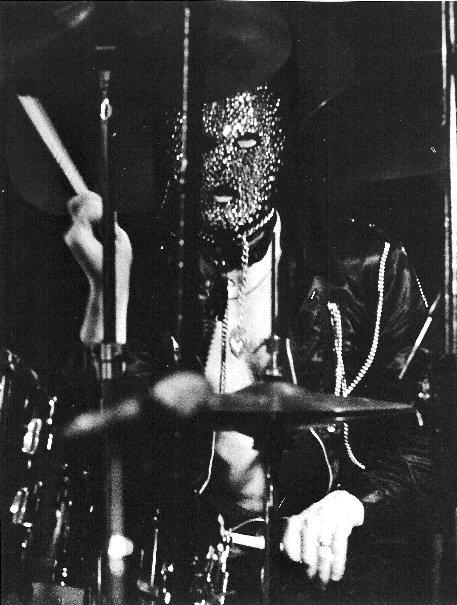 Zona Rock Dan Metal : THUNDERSTICK