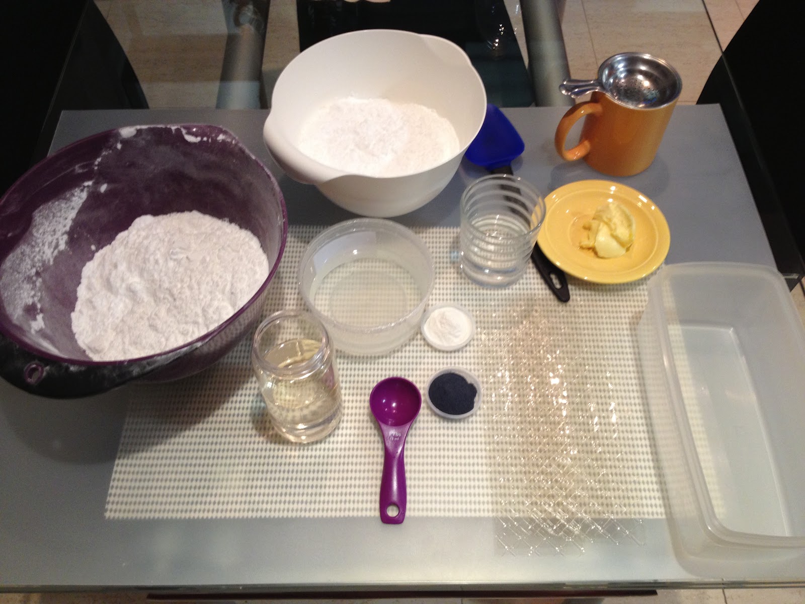 Paso a paso fondant extendido o masa americana color azul