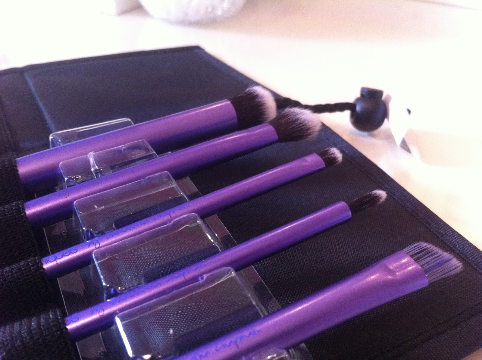 Real Techniques Eye Brush Starter Kit // Review | BRITISH BEAUTY ADDICT