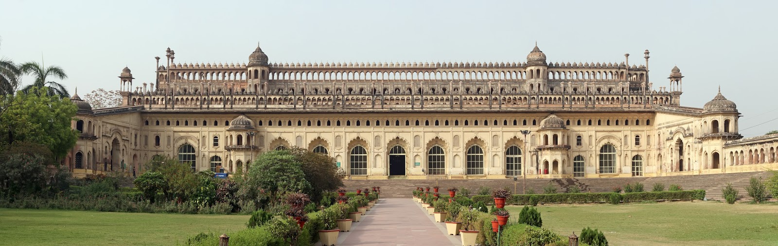 The Magic Tours Blog: The Story behind Bada Imambara - Lucknow's ...